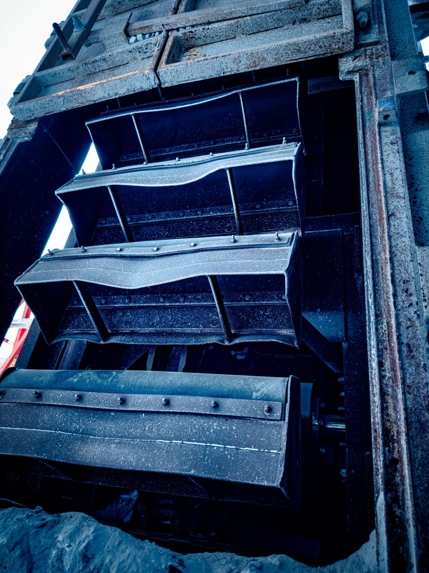 Bucket Elevators: Mechanisms and Benefits Explained
